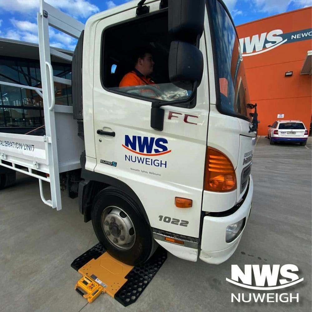 Weigh. Print. Report. All in the One Completely Wireless System! | Nuweigh